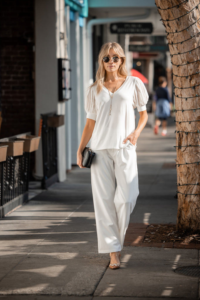 Velvet V-Neck Short Cuffed Puffed Sleeve Relaxed Boxy Fit Knit Blouse ...